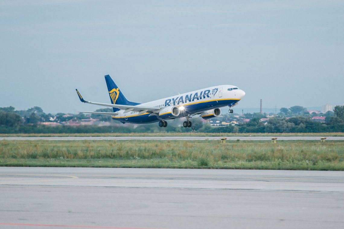 Ryanair And Balpa Sign UK Recognition Agreement – UK Accounts For 25% ...