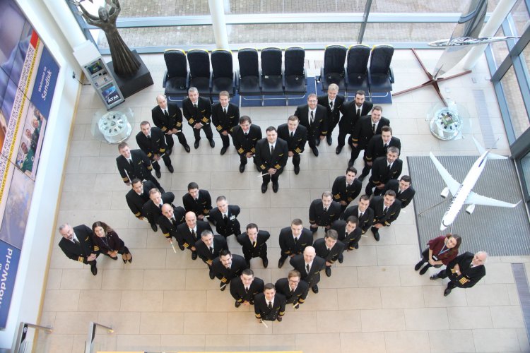 15 Feb – Another 35 Pilots Join Ryanair This Week | Ryanair's Corporate ...