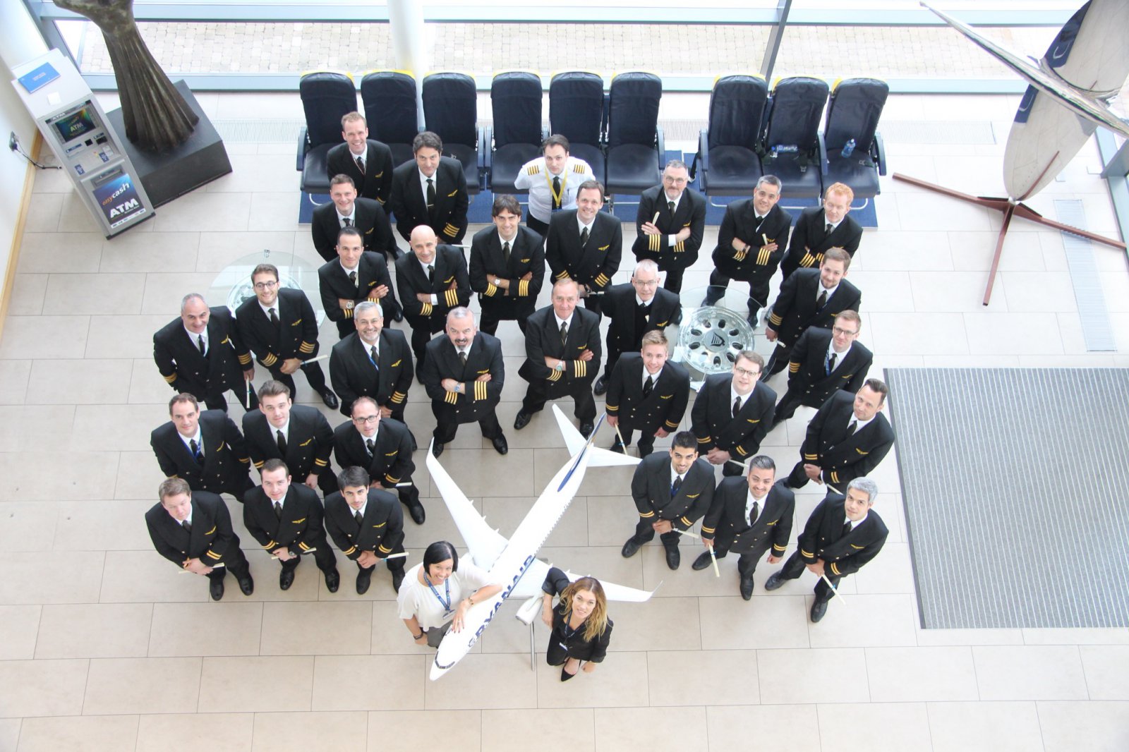 26 Apr – Another 30 Pilots Join Ryanair This Week | Ryanair's Corporate ...