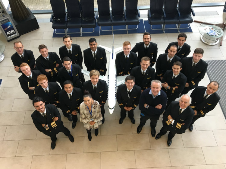 25 Oct – Another 18 Pilots Join Ryanair This Week | Ryanair's Corporate ...