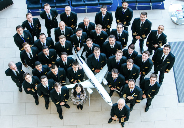 4 Oct – Another 35 Pilots Join Ryanair This Week | Ryanair's Corporate ...