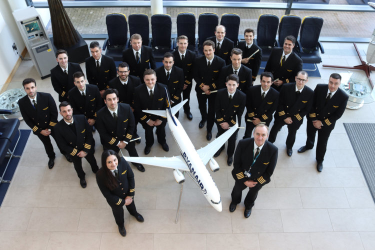 11 Apr – Another 13 Pilots Join Ryanair This Week | Ryanair's Corporate ...