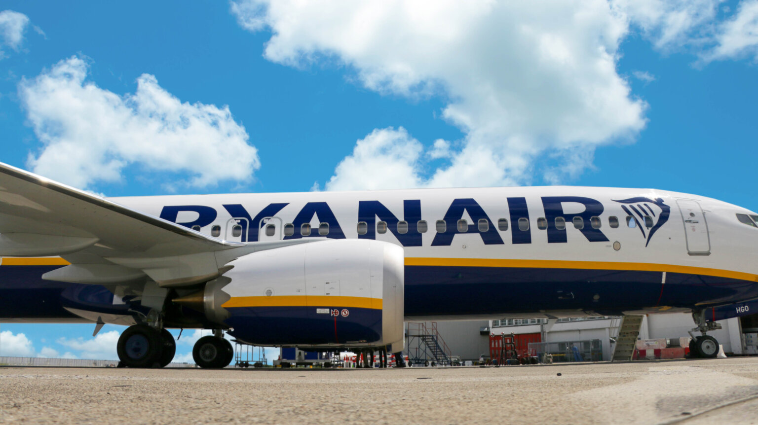 RYANAIR ANNOUNCES WINTER 2025/26 LAPLAND SCHEDULE FROM THE UK – Ryanair ...