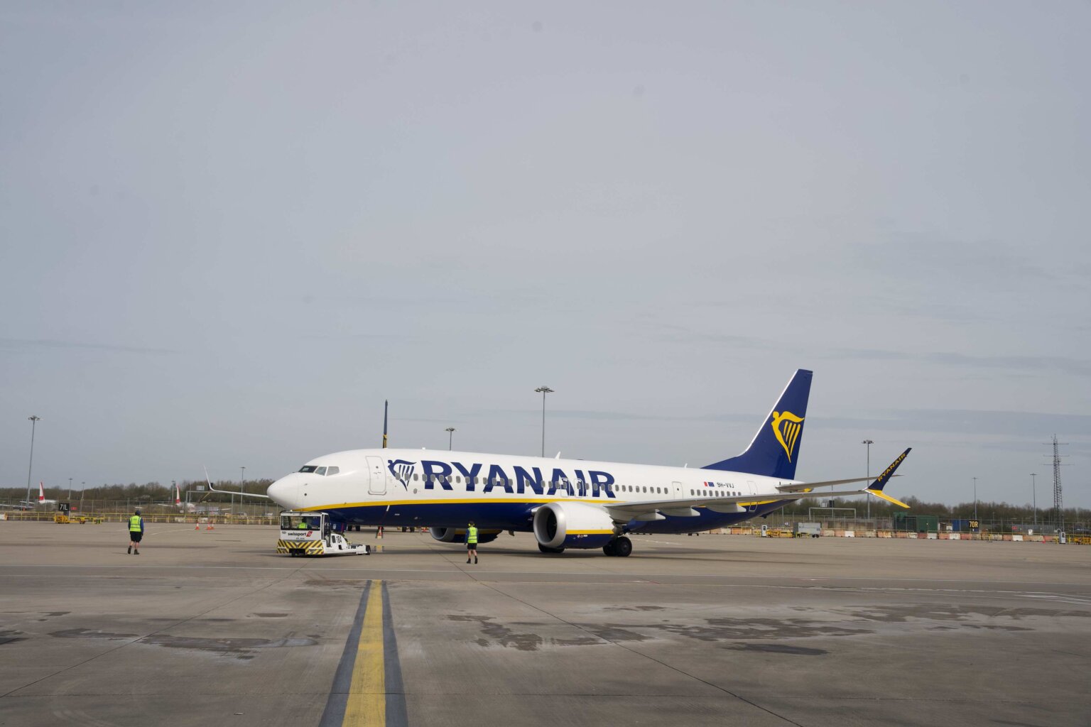 Polski | Ryanair's Corporate Website