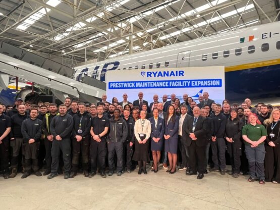 RYANAIR ANNOUNCES £40M EXPANSION AT PRESTWICK MAINTENANCE FACILITY 450 ...